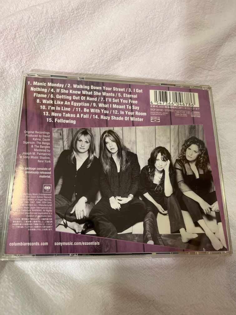 日版CD The Essential BANGLES CD, 興趣及遊戲, 音樂、樂器 & 配件, 音樂與媒體 - CD 及 DVD - Carousell
