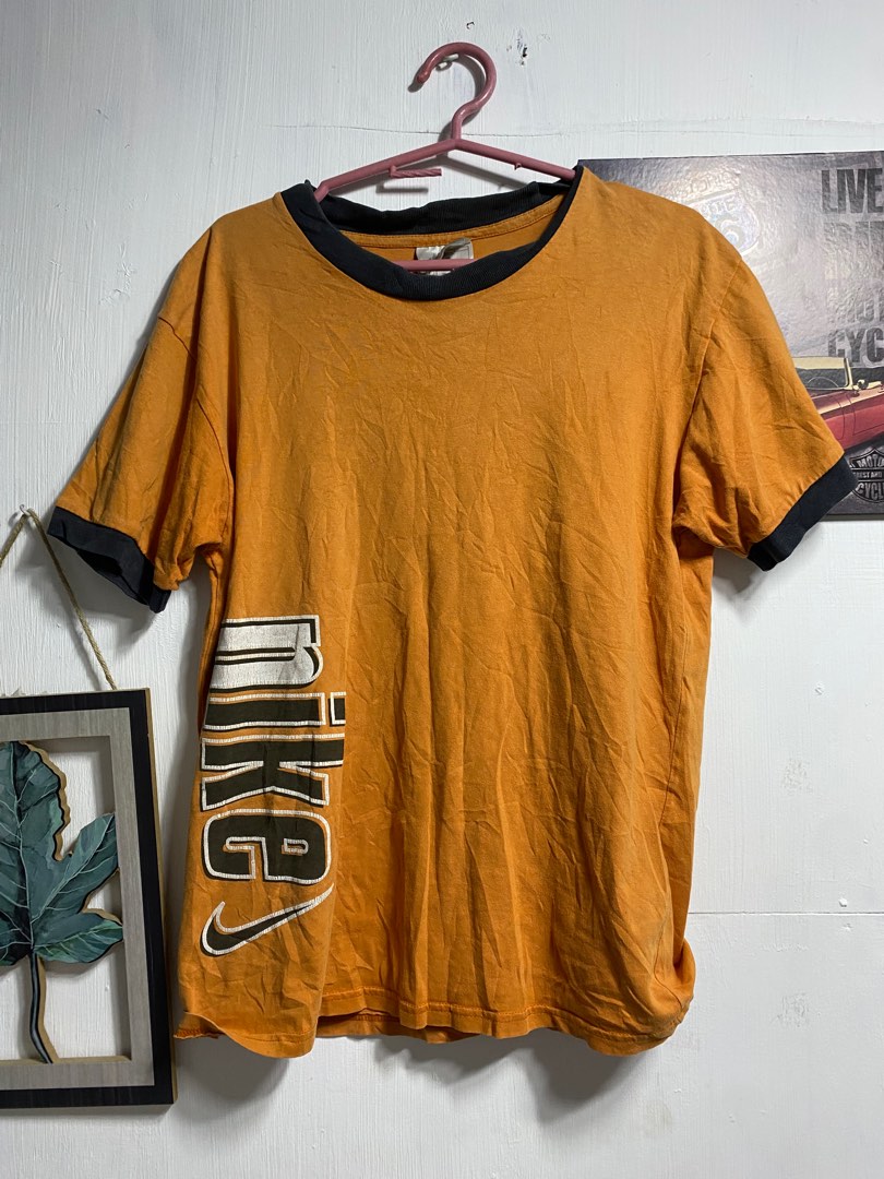 Vintage Nike Top, Men's Fashion, Tops & Sets, Tshirts & Polo Shirts on ...