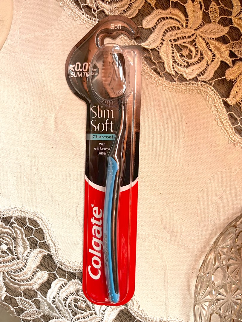 Colgate Slim Soft Charcoal Toothbrush, Beauty & Personal Care, Oral ...