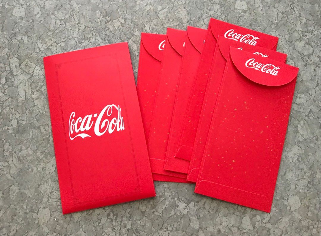 Cover+6pcs Coca-cola VIP 2022 exclusive rubbery red packet, Hobbies ...