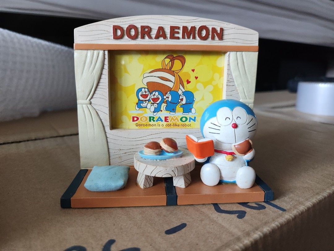 Doraemon Photo Frame, Hobbies & Toys, Memorabilia & Collectibles ...
