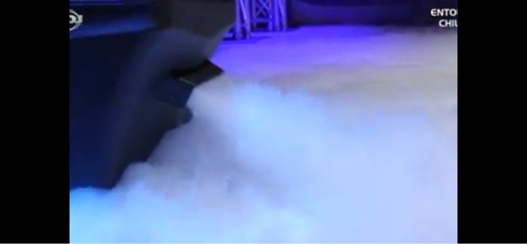 Dry ice / Cloud Effect machine, Lifestyle Services, Event & Party ...