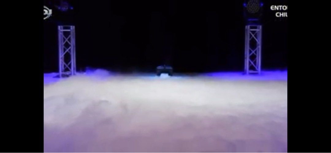 Dry ice / Cloud Effect machine, Lifestyle Services, Event & Party ...