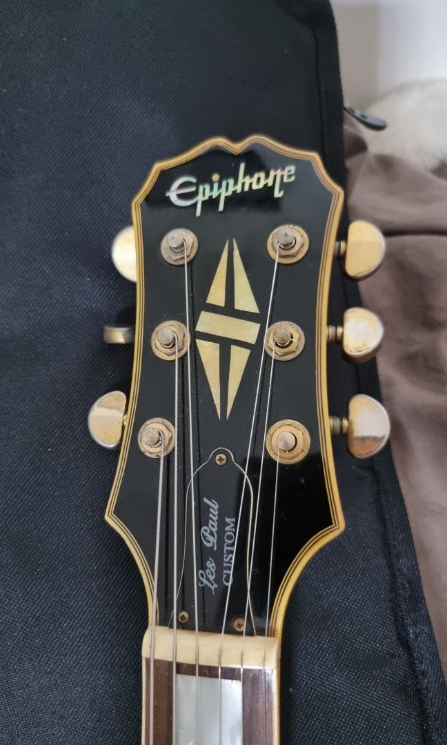 Epiphone les paul custom by gibson electric guitar Bocchi the Rock ...