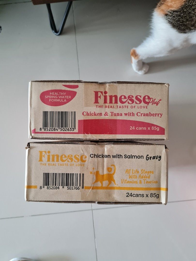 Finesse Cat Food, Pet Supplies, Pet Food on Carousell