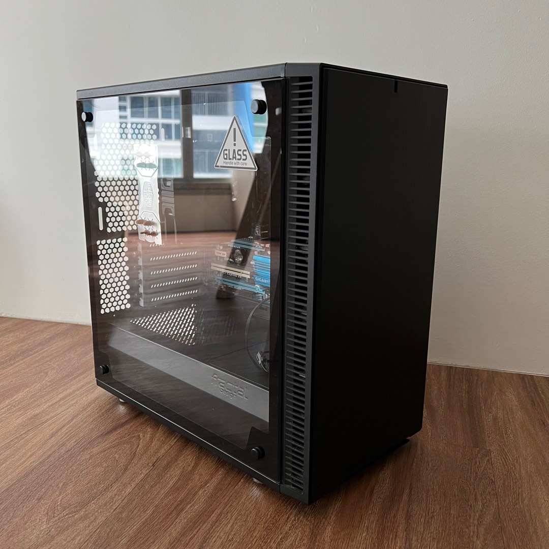 Fractal design mini c mini atx tempered glass casing, Computers & Tech ...