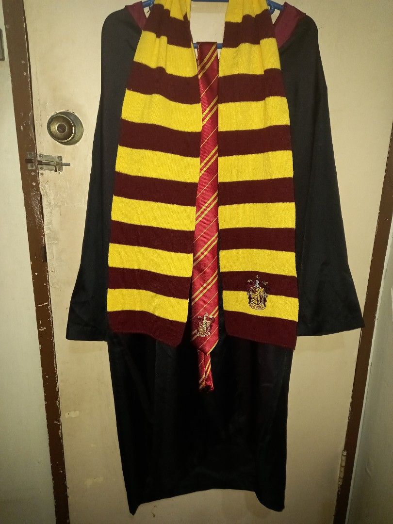 Harry Potter Gryffindor Costume, Men's Fashion, Tops & Sets, Sets ...