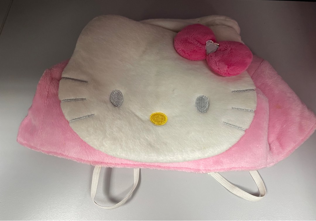 Hello kitty tissue cover, Furniture & Home Living, Home Decor, Other ...