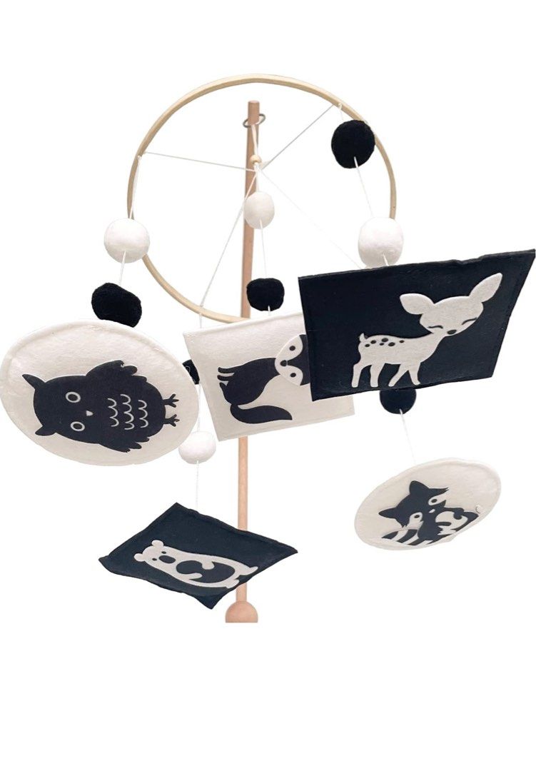 High contrast black and white Montessori inspired crib mobile, Babies ...