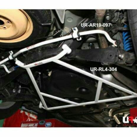 Honda stream rn6 ultraracing strut bar, Car Accessories, Accessories on ...