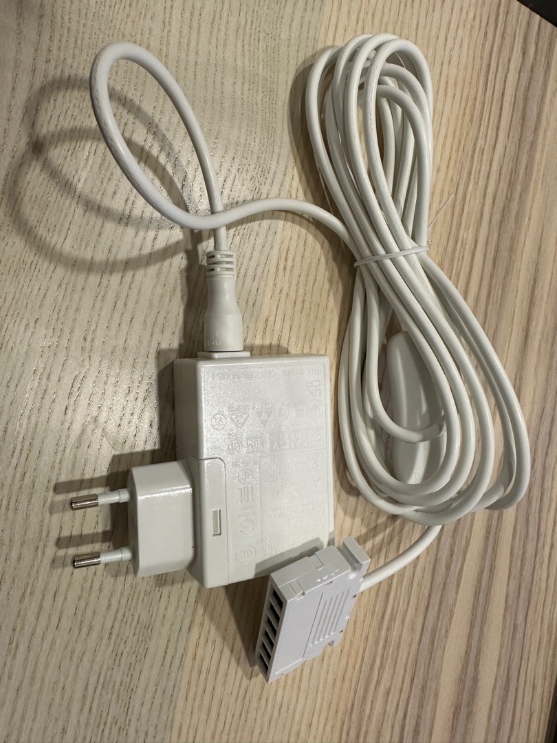 IKEA Ansluta driver with cord, White, Computers & Tech, Parts ...