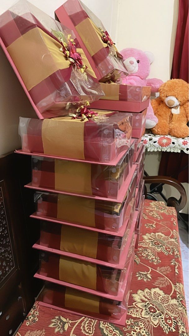 Kotak seserahan box super tebal + tutup mika bunga warna merah maroon ...