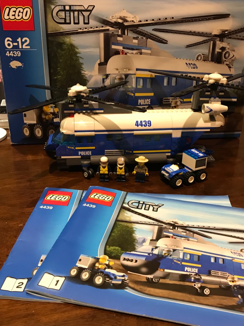LEGO City Heavy Duty (Chinook) Helicopter 4439, Hobbies & Toys, Toys ...
