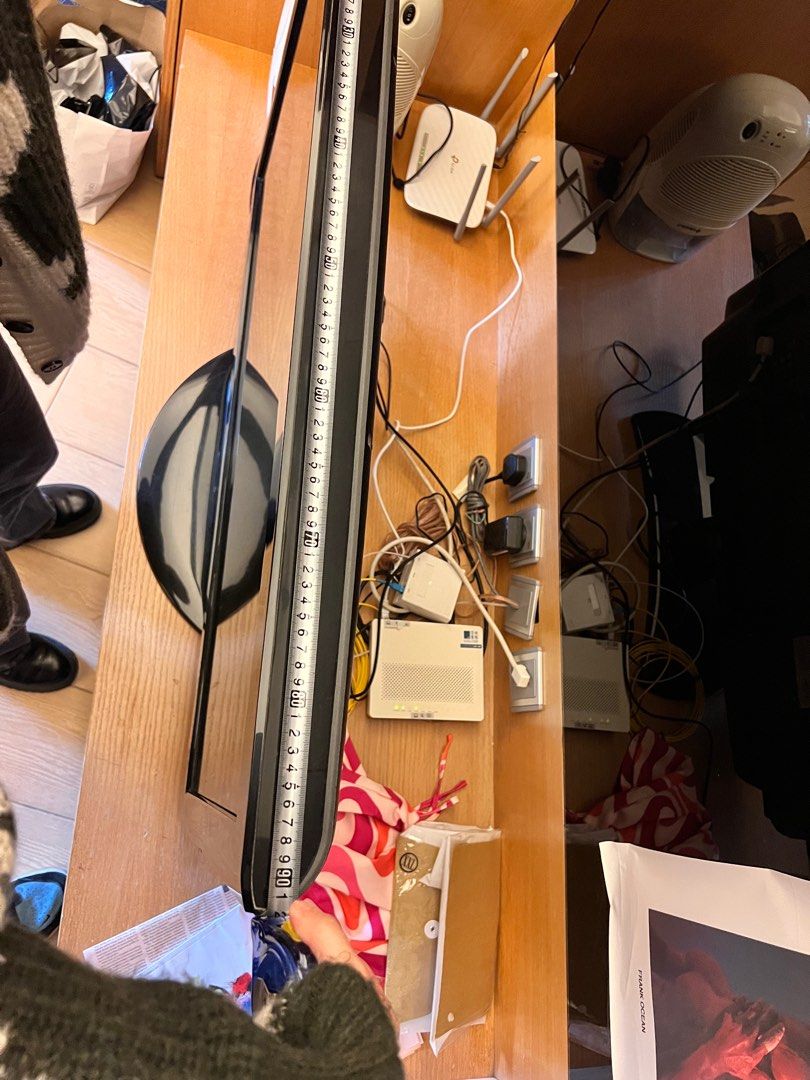 LG TV 36 inch, 家庭電器, 電視 & 其他娛樂, 電視 - Carousell