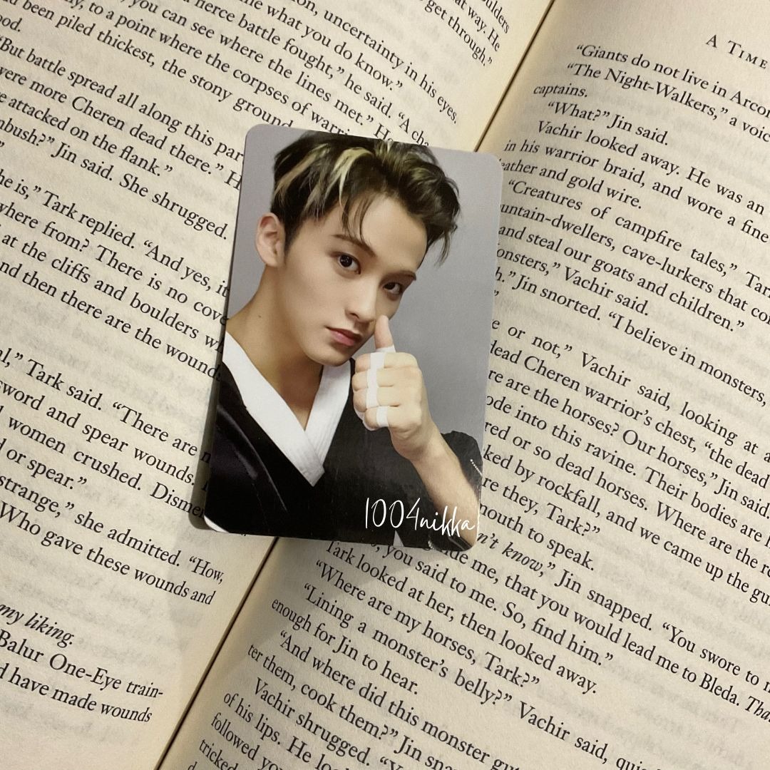 Mark Neo Zone T ver. Photocard, Hobbies & Toys, Memorabilia ...