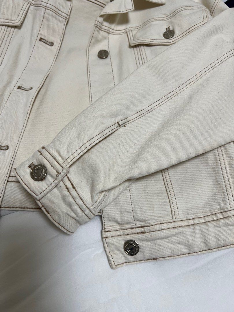 Massimo Dutti Denim Jacket in off white, Women's Fashion, Coats ...