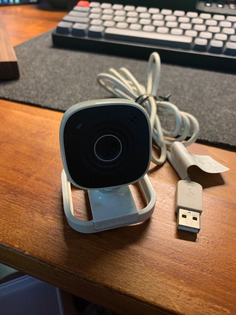 Microsoft Life Cam VX800, Computers & Tech, Parts & Accessories, Webcams on Carousell