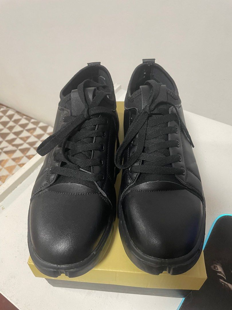 Milanos Ferrel Loafers, Men's Fashion, Footwear, Casual Shoes on Carousell