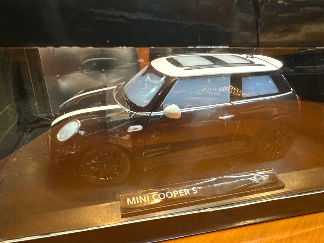 Mini Cooper S Model 1:18, Hobbies & Toys, Toys & Games on Carousell