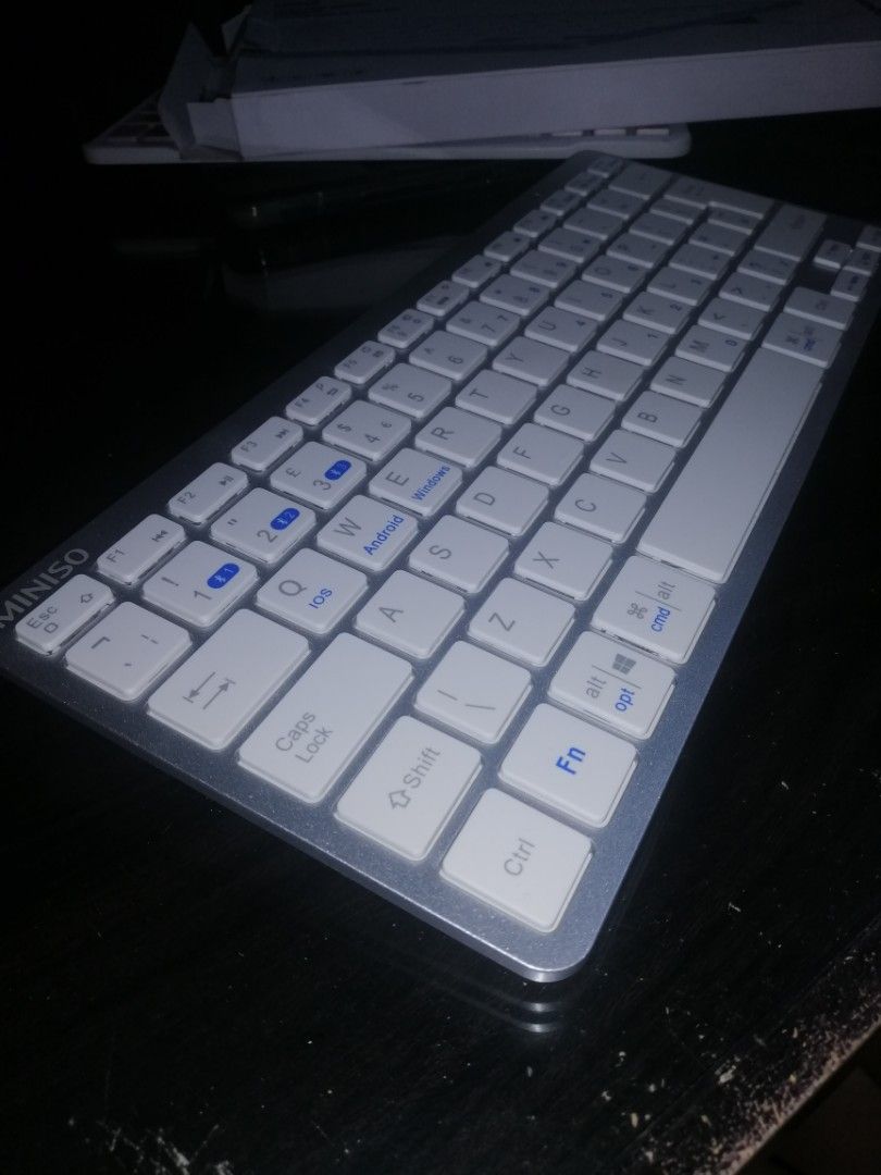 Miniso Bluetooth Keyboard Computers And Tech Parts And Accessories Computer Keyboard On Carousell