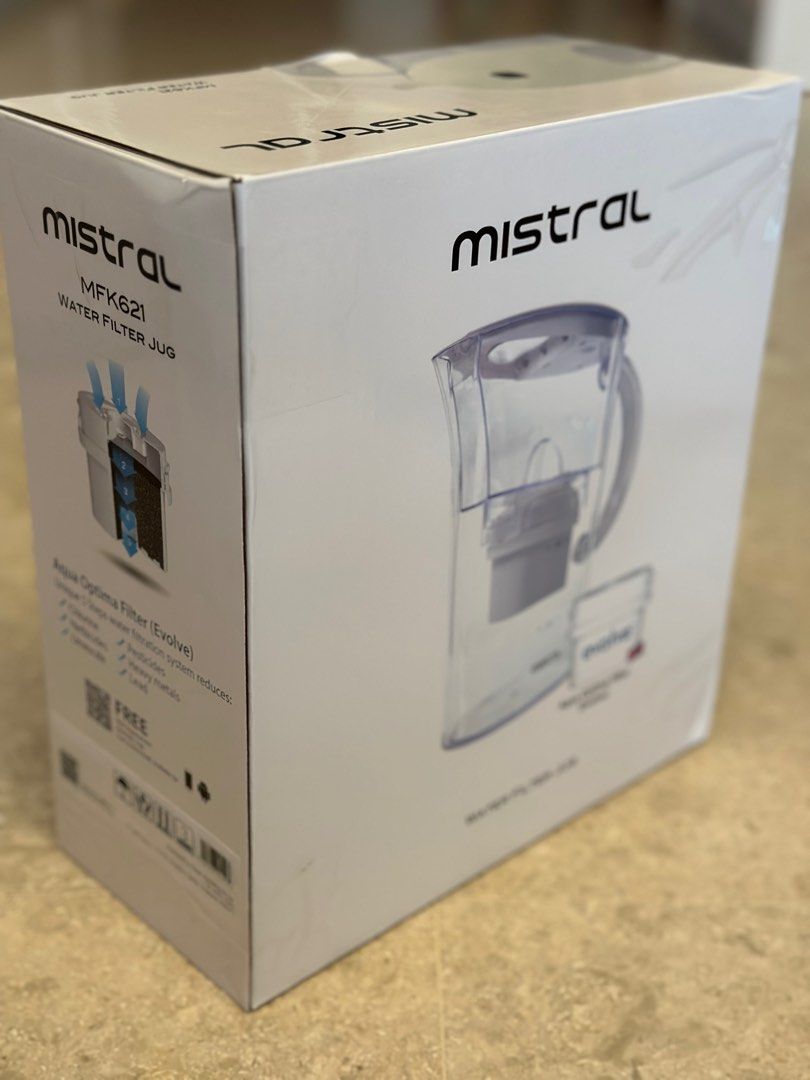 Mistral 2L compact water filter jug, TV & Home Appliances, Other Home ...