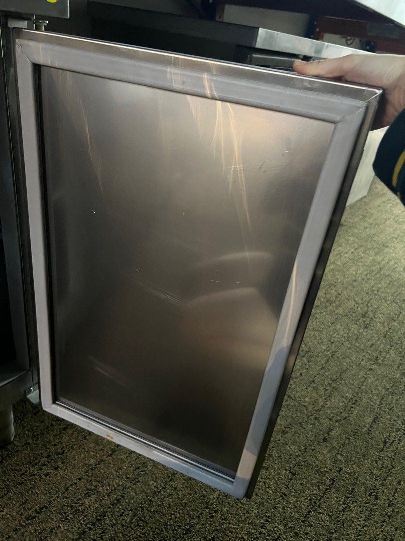 Modelux 2 Doors Counter Chiller/ 4Ft Commercial Chiller/Fridge/ 冷藏, TV ...