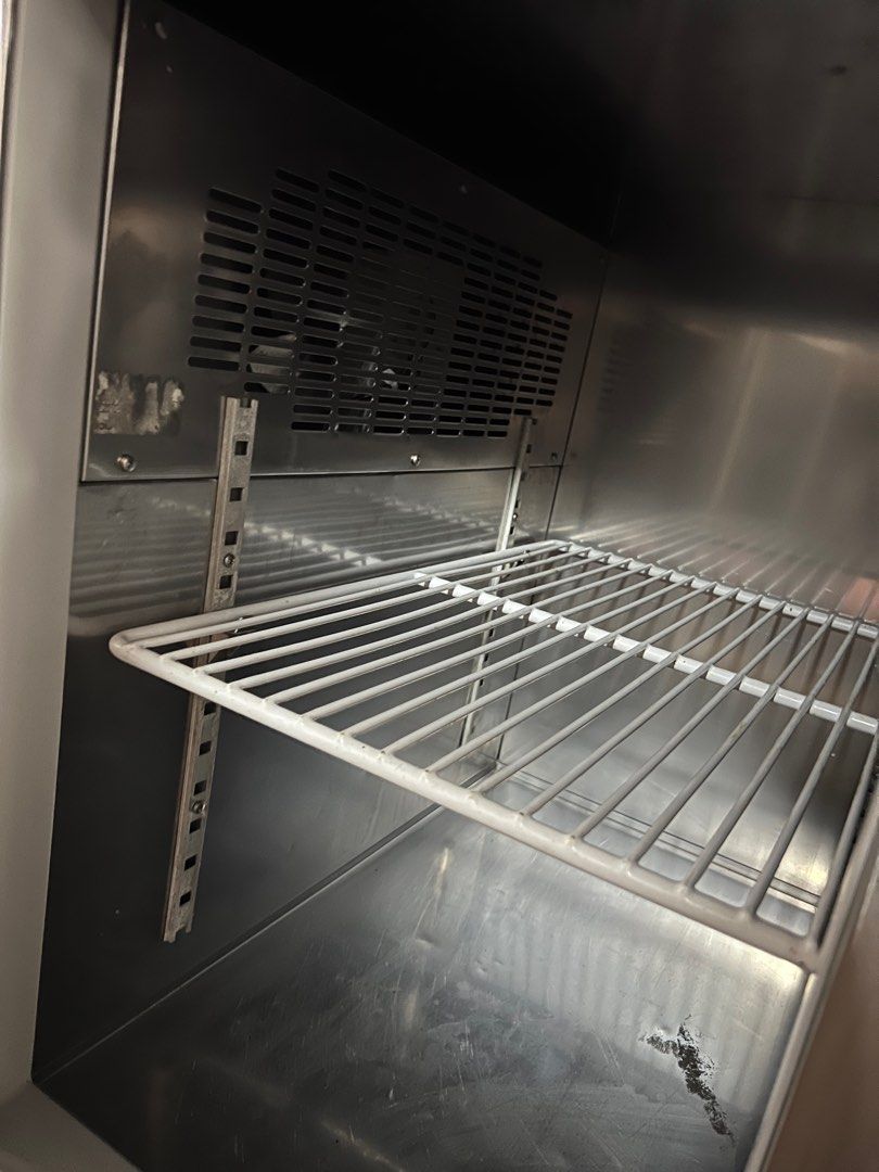 Modelux 2 Doors Counter Chiller/ 4Ft Commercial Chiller/Fridge/ 冷藏, TV ...