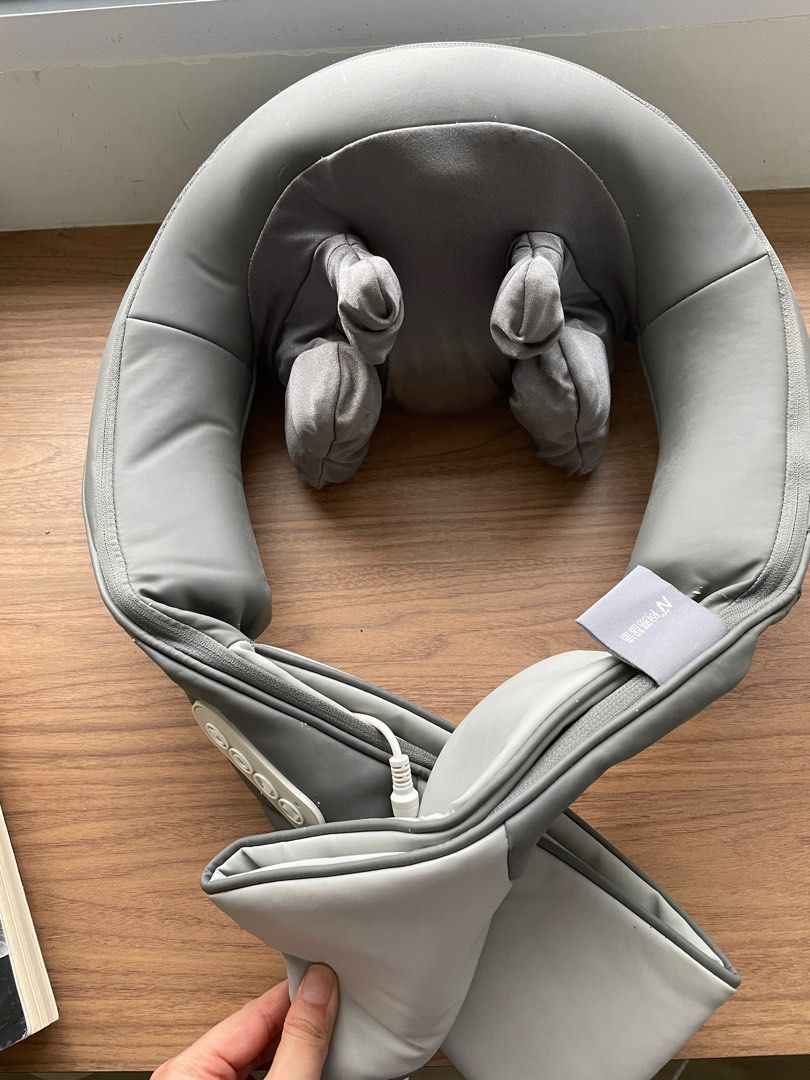 Neck&Shoulder Massage Machine, Health & Nutrition, Massage Devices on ...