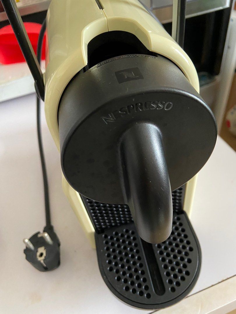 Nespresso Innisia Cream without capsules, TV & Home Appliances, Kitchen ...
