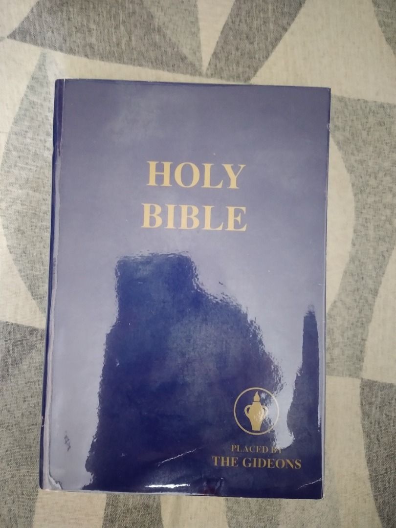 New King James Version from Gideons 1982, Hobbies & Toys, Books & Magazines, Religion Books on ...