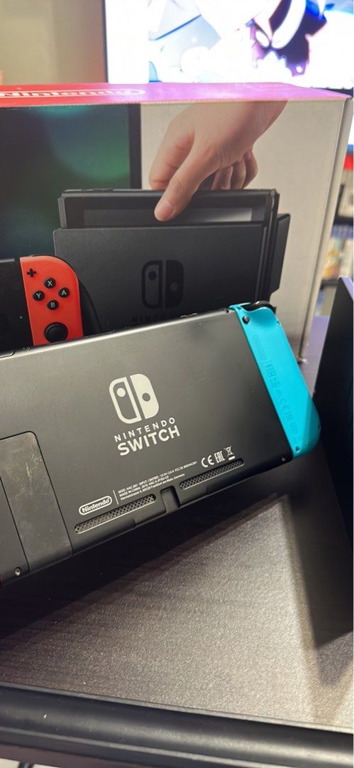 Nintendo Switch v1 Full Box Set, Video Gaming, Video Game Consoles ...