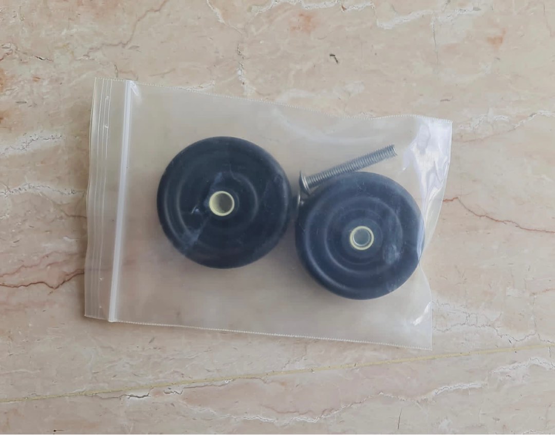 Original ezy wheels, Sports Equipment, Bicycles & Parts, Parts & Accessories on Carousell