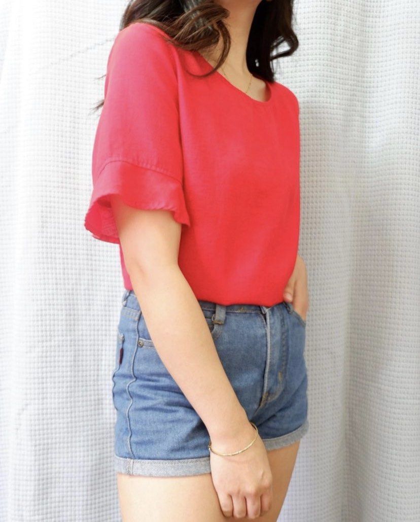 Plain red linen top, Women's Fashion, Tops, Blouses on Carousell