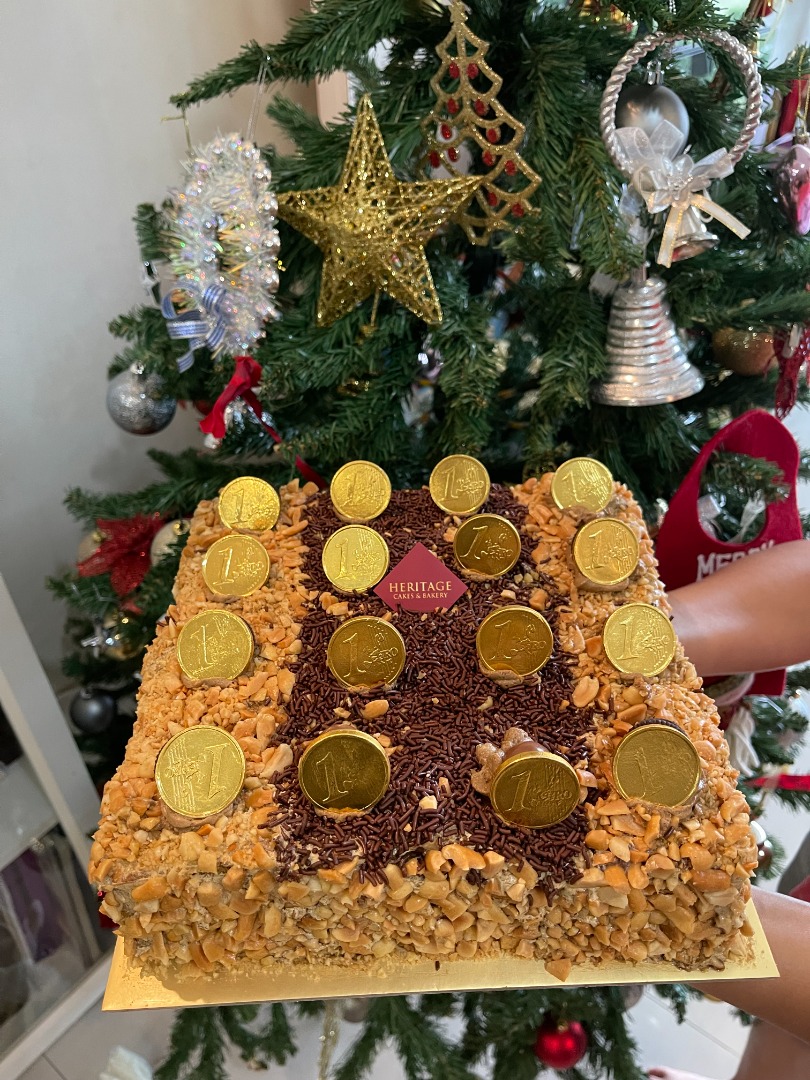 Premium Mocha Cake / Money Cake / Large 22x22 / Chinese New Year Cake ...