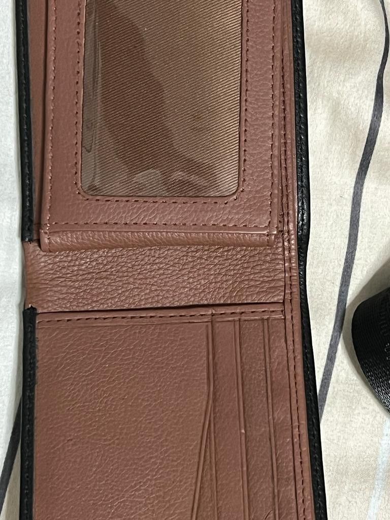 SANTA BARBARA POLO WALLET, Luxury, Bags & Wallets on Carousell