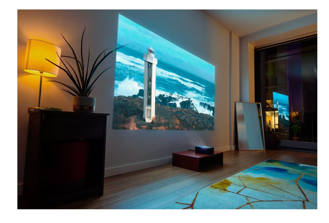 Short-throw projector (Philips UST Screeneo U4), TV & Home Appliances ...