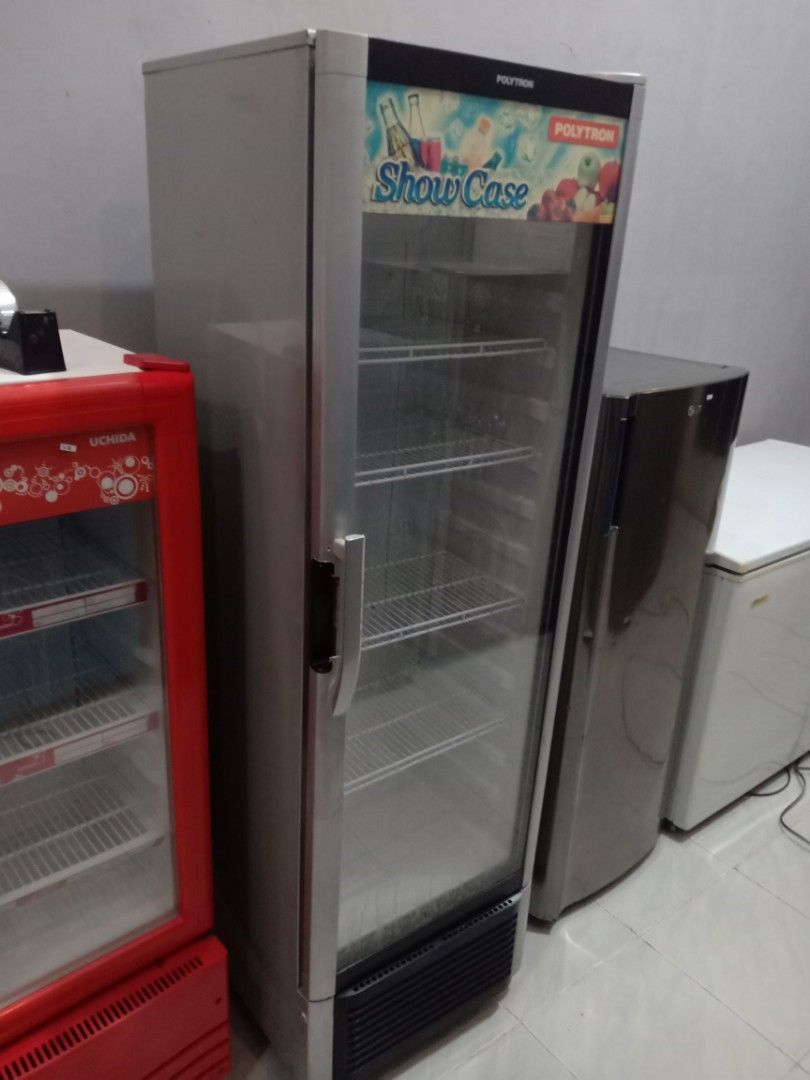 SHOWCASE / PENDINGIN MINUMAN, Kitchen & Appliances di Carousell