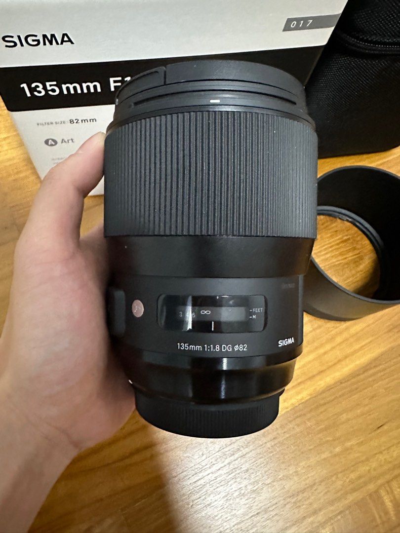 sigma 135mm f1.8 art of canon, Photography, Lens & Kits on Carousell