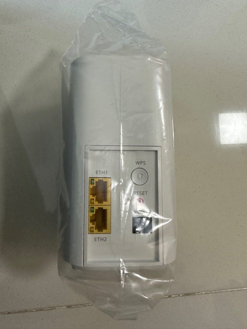 Singtel-issued Askey AP5100W WiFi Mesh, Computers & Tech, Parts ...