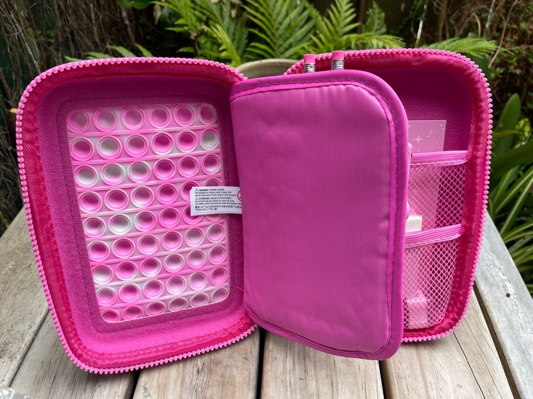 Smiggle Hardtop Pencil Case Kit, Hobbies & Toys, Stationary & Craft ...