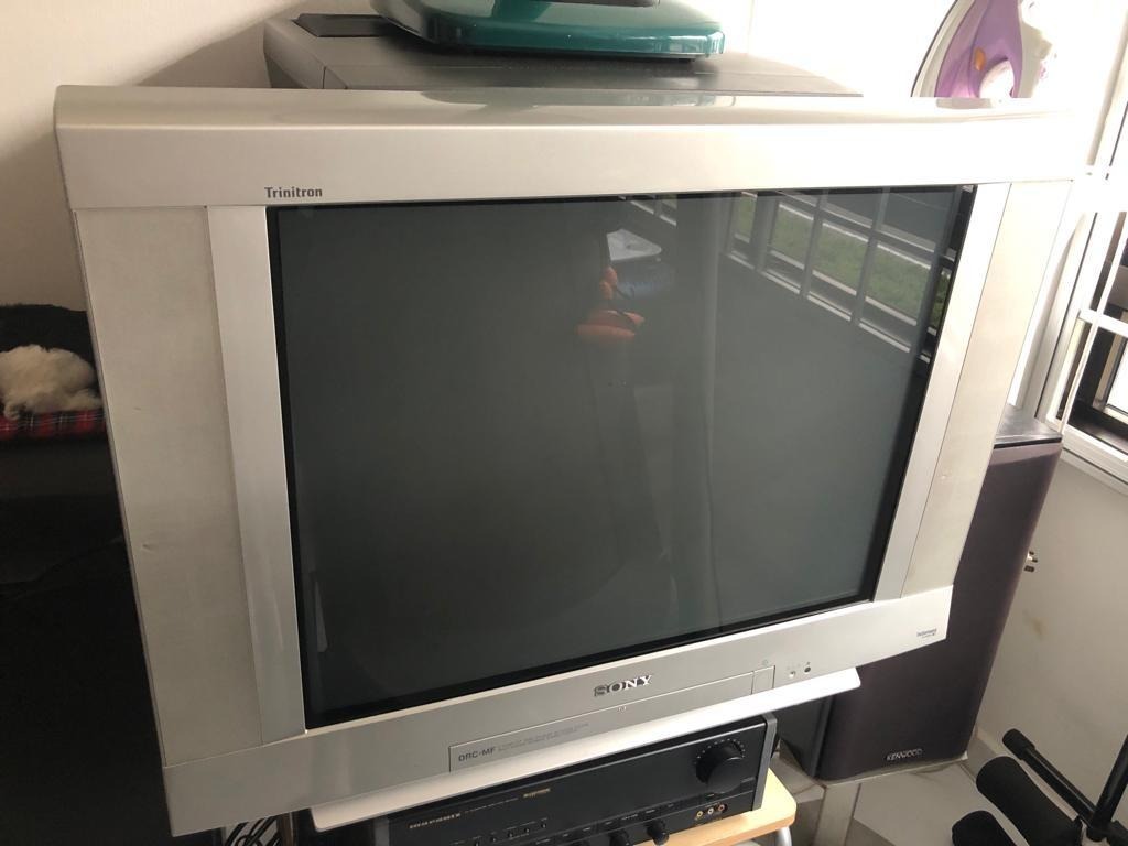 Sony Trinitron Colour TV (Model No. KV-XA25M61), TV & Home Appliances ...