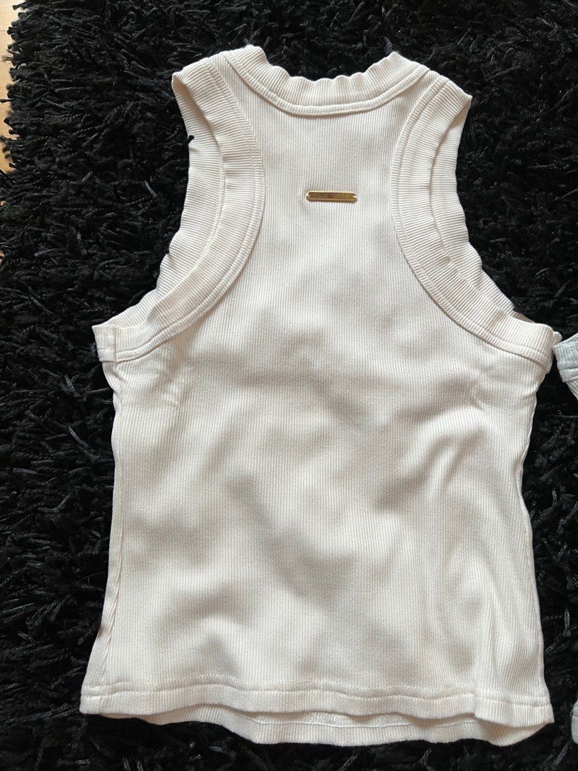 UNDO STUDIO HALTER TOP, Women's Fashion, Tops, Sleeveless on Carousell