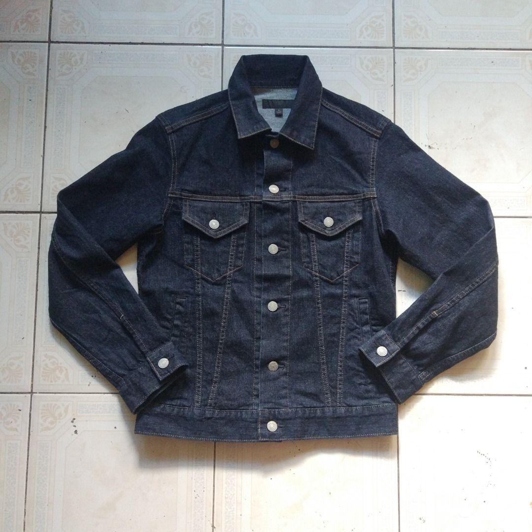 Uniqlo Denim Jacket S, Men's Fashion, Coats, Jackets and Outerwear on ...