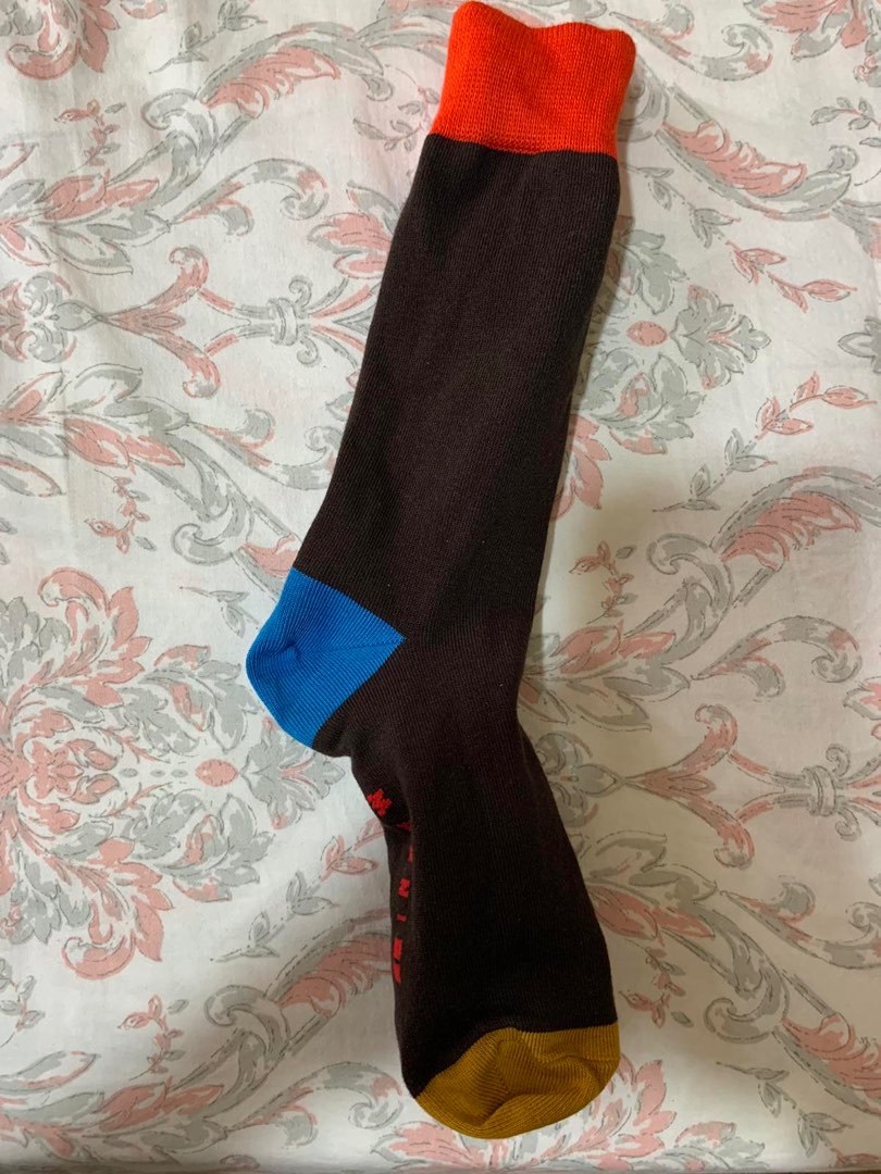 Uniqlo Heat tech socks, Women's Fashion, Watches & Accessories, Socks ...