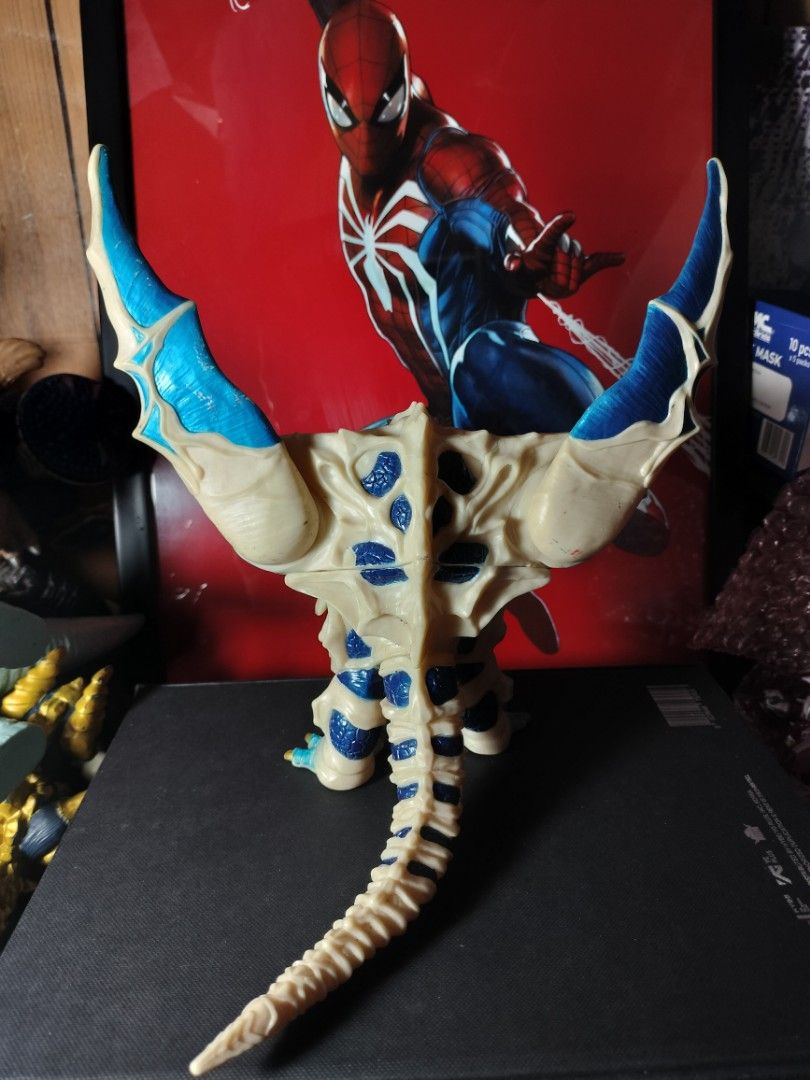 VINTAGE 1998 Bandai Ultraman Kaiju Ultra Monster Series #35: GERANDA ...