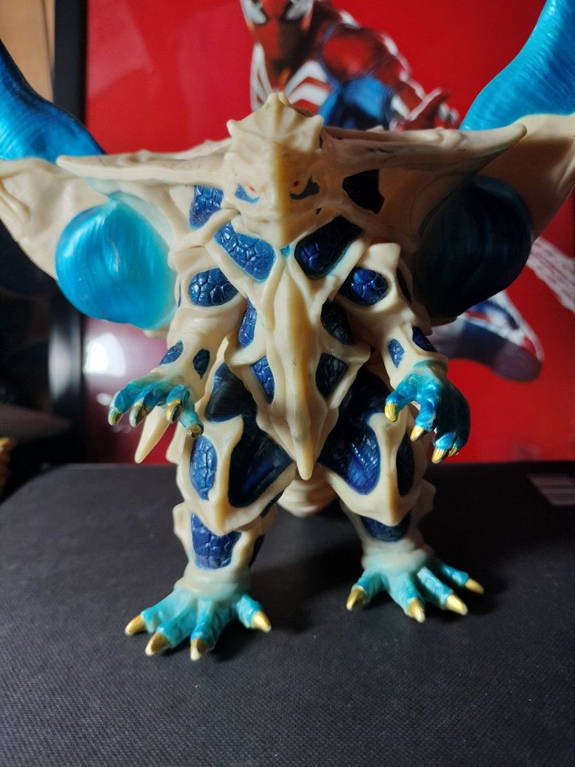 VINTAGE 1998 Bandai Ultraman Kaiju Ultra Monster Series #35: GERANDA ...