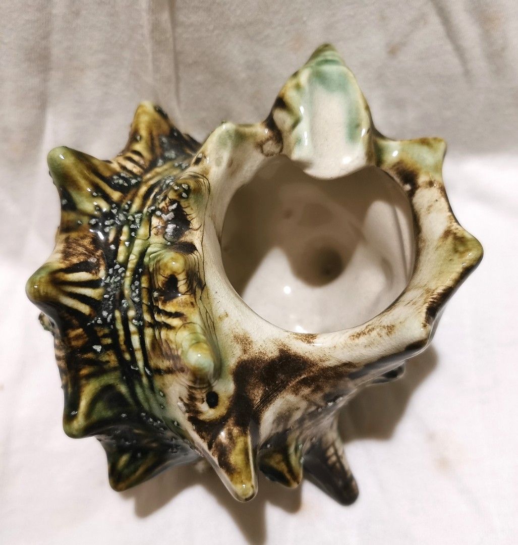 VINTAGE Art Pottery Shell Form ASHTRAY, Mid Century ., Hobbies & Toys ...