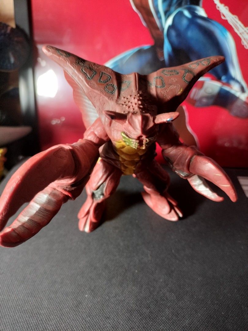 VINTAGE ULTRAMAN KAIJU - BANDAI ULTRA MONSTER SERIES - REICUBAS ...