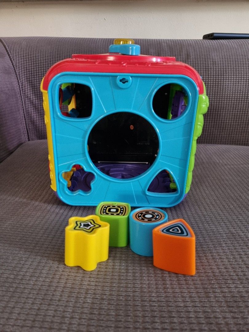 VTech Activity Cube, Babies & Kids, Infant Playtime on Carousell