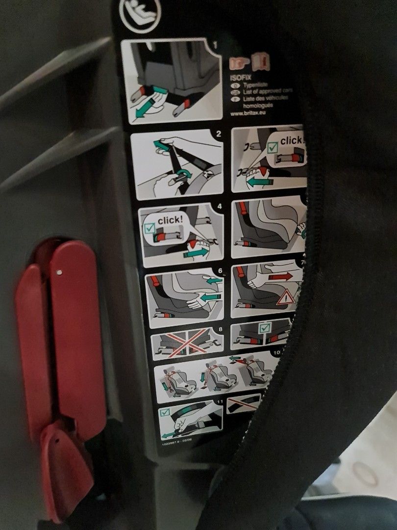 VW G1 isofix child car seat, Car Accessories, Accessories on Carousell